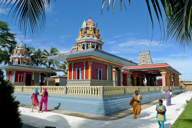 Sri Siva Subramaniya Swami Temple – Nadi – SANGAM FIJI